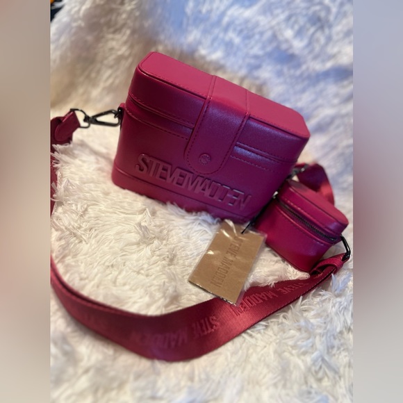 Steve Madden | Bags | Steve Madden Hot Pink Box Bag Crossbody | Poshmark